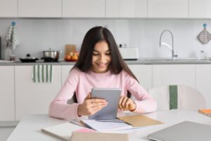 How to Teach Time Management to Kids: 9 Tips & Ideas for Parents